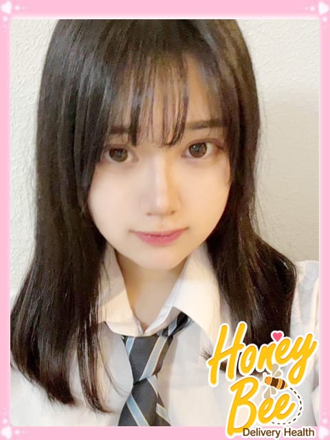 ひかる（ロリHカップS級美少女：Honey Bee 坂戸・鶴ヶ島店(鶴ヶ島デリヘル)｜駅ちか！